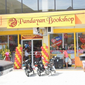 Pandayan Bookstore review