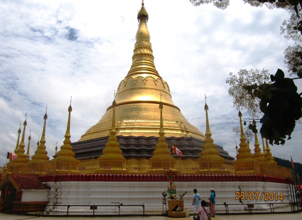 Trip to Tachileik, Myanmar review