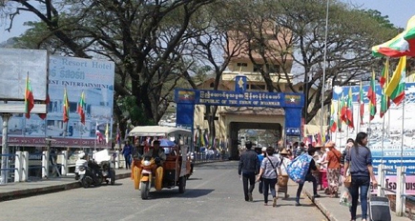 Trip to Tachileik, Myanmar review