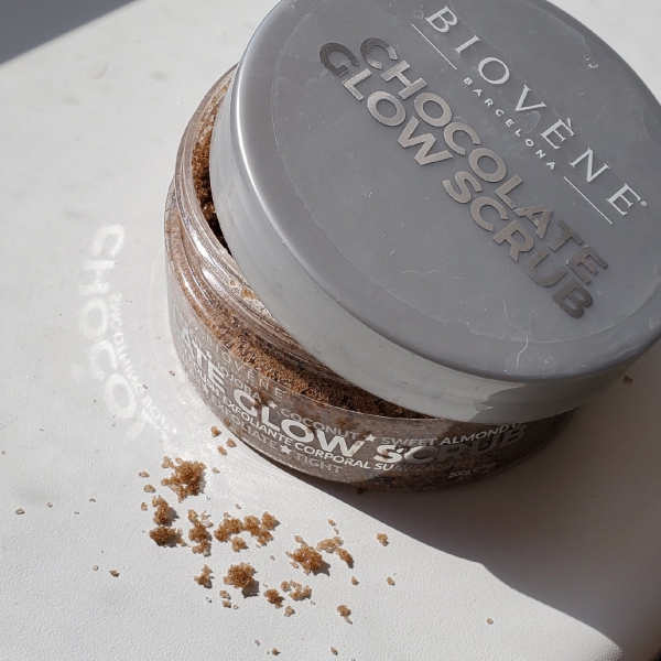 Biovene Barcelona Chocolate Glow Scrub review