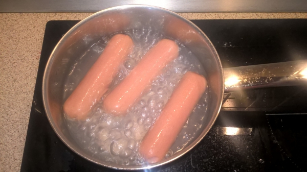 Wudy Cheese, frankfurters by Aia review